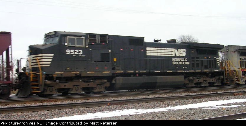 NS 9523